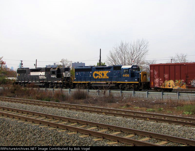 CSX 4406 and NS 5223